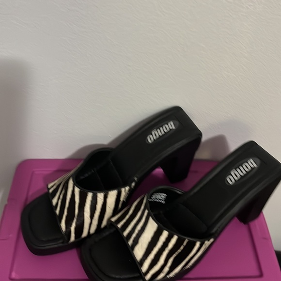 BONGO | Shoes | 9s Bongo Chunky Heels | Poshmark